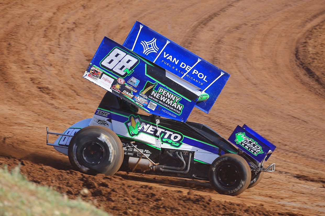 NARC 410 Sprint Cars charge into Thunderbowl for Faria Memorial – Thunderbowl Raceway